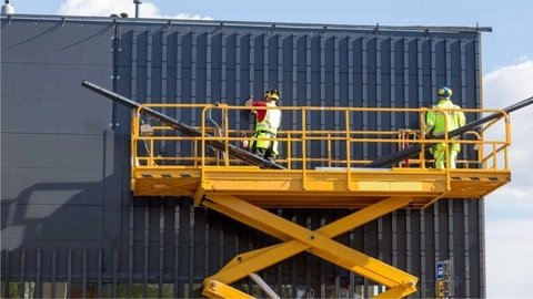 Aerial Work Platforms: Common Types of AWPs - Everstar