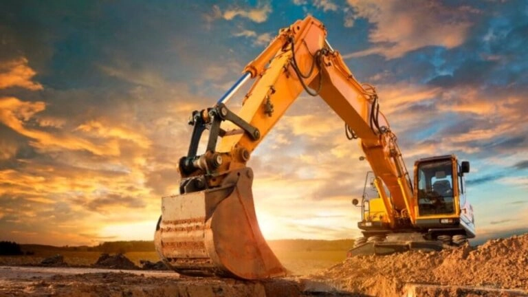 7 Types of Excavators and Their Uses on the Construction - Everstar