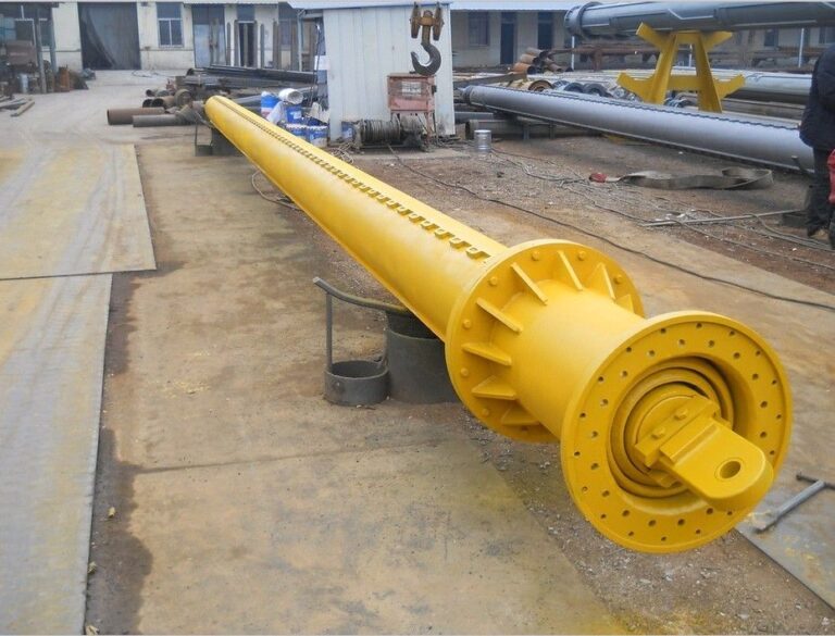 Understanding the Importance of the Kelly Bar in Drilling Operations ...